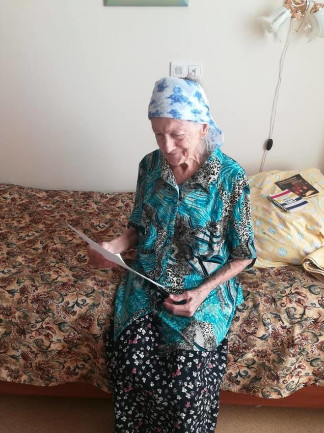 Mosca, Russia - Una lettera che vince la solitudine ... - Immagini ...